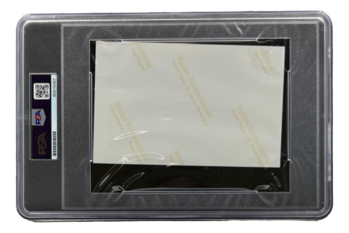 Allen Iverson Philadelphia 76ers Signed Slabbed Signature Cut PSA/DNA ...