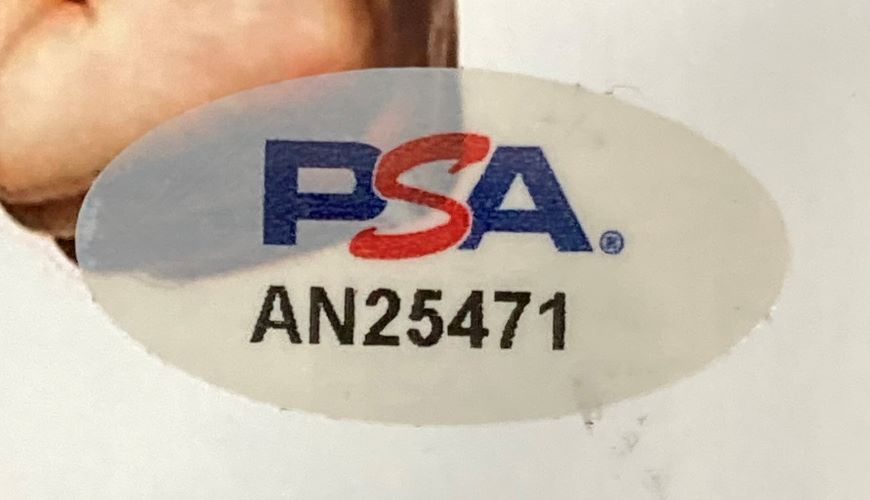 Conor McGregor Signed Framed 8x10 UFC Flex Photo PSA Hologram – Sports ...