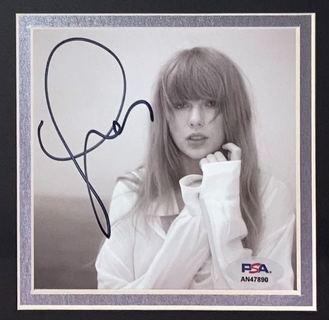 T Swift Signed Framed TTPD CD Insert w/ 8x10 Smoke Photo PSA/DNA ...